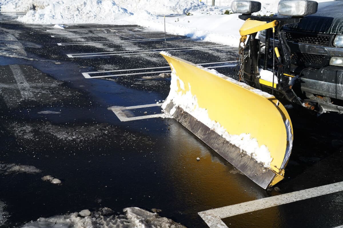 What Frozen Ground Means for Your Asphalt Maintenance Plan - Cassidy Paving